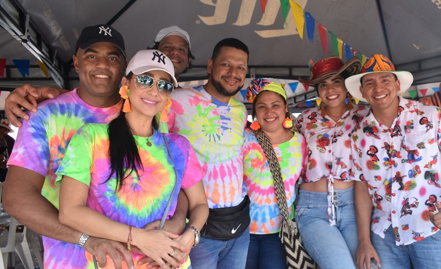 El 5 de febrero regresa la Guacherna Fluvial al Carnaval de ...
